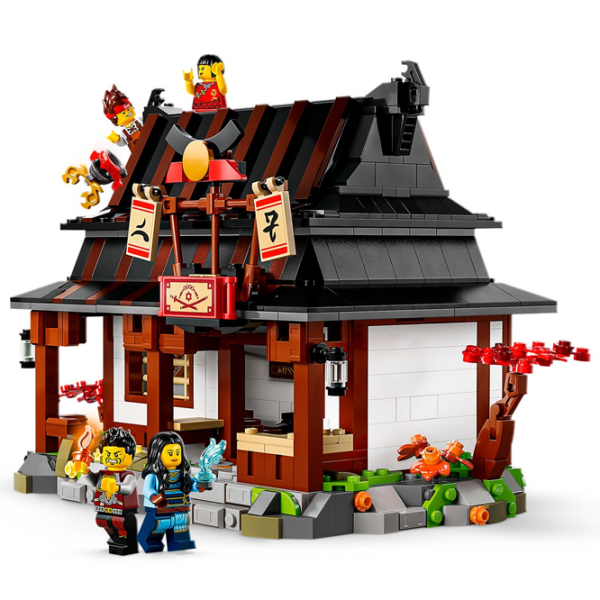 Конструктор LEGO Four Weapons Blacksmith 15th Anniversary Коричневый